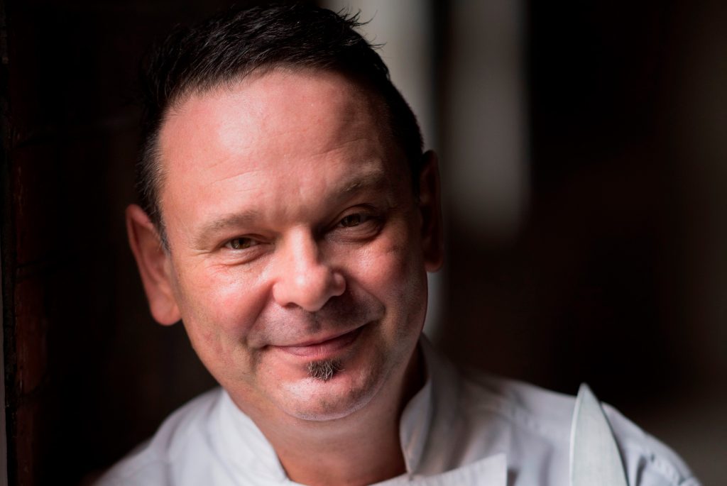 5 Minutes with Chef John Offenhauser - Aspire Lifestyles